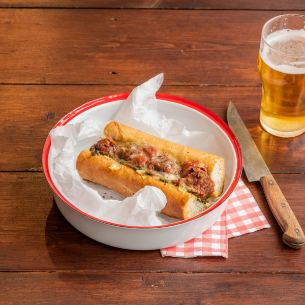 Best Footy Season Kick-Off Meals | Angel Bay AU